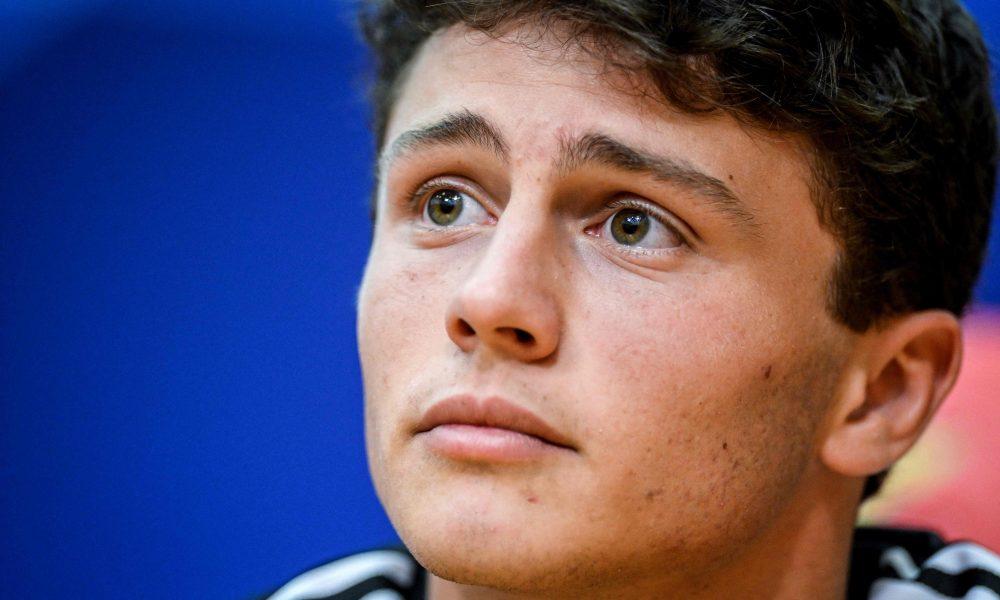 João Neves pisté par deux colosses européens