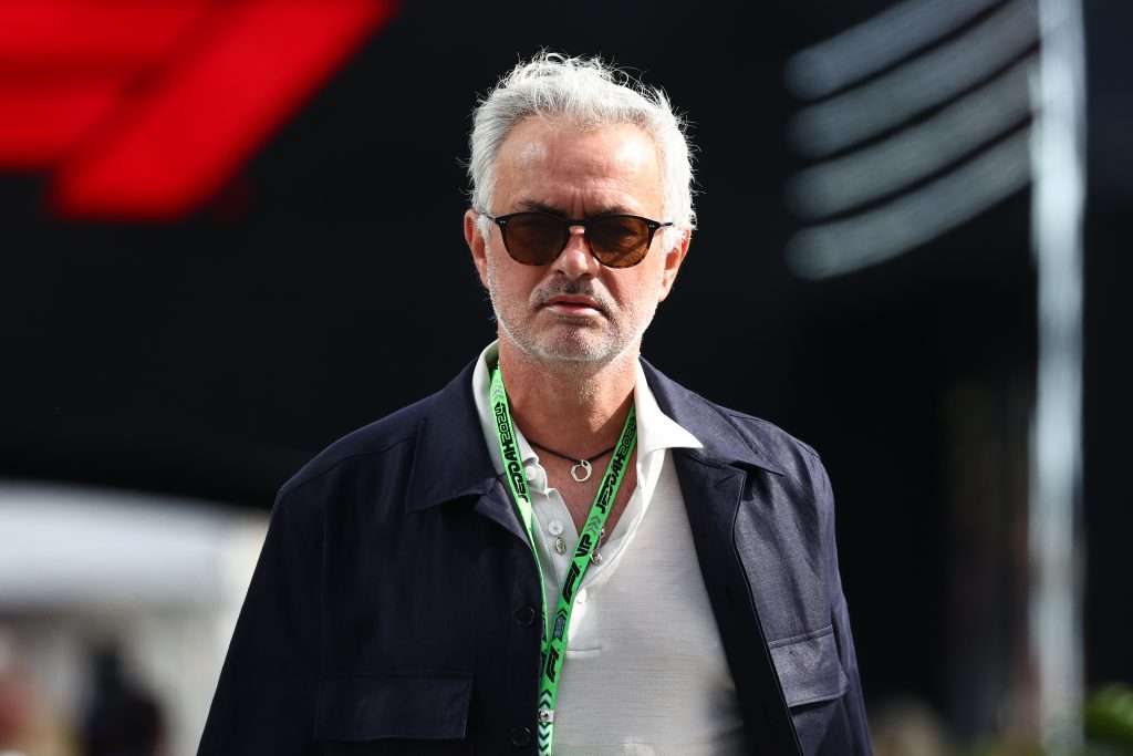 José Mourinho va devenir le nouvel entraîneur de Fenerbahçe José Mourinho va devenir le nouvel entraîneur de Fenerbahçe
